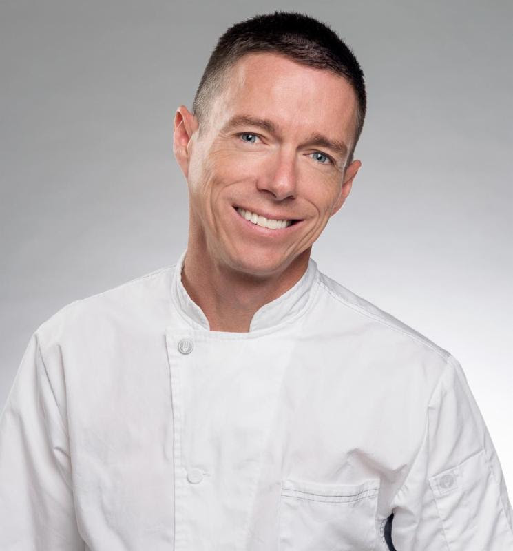 MEET THE NEW TEAM AT BEACH BAY CAFÉ AND PATIO: - My VanCity