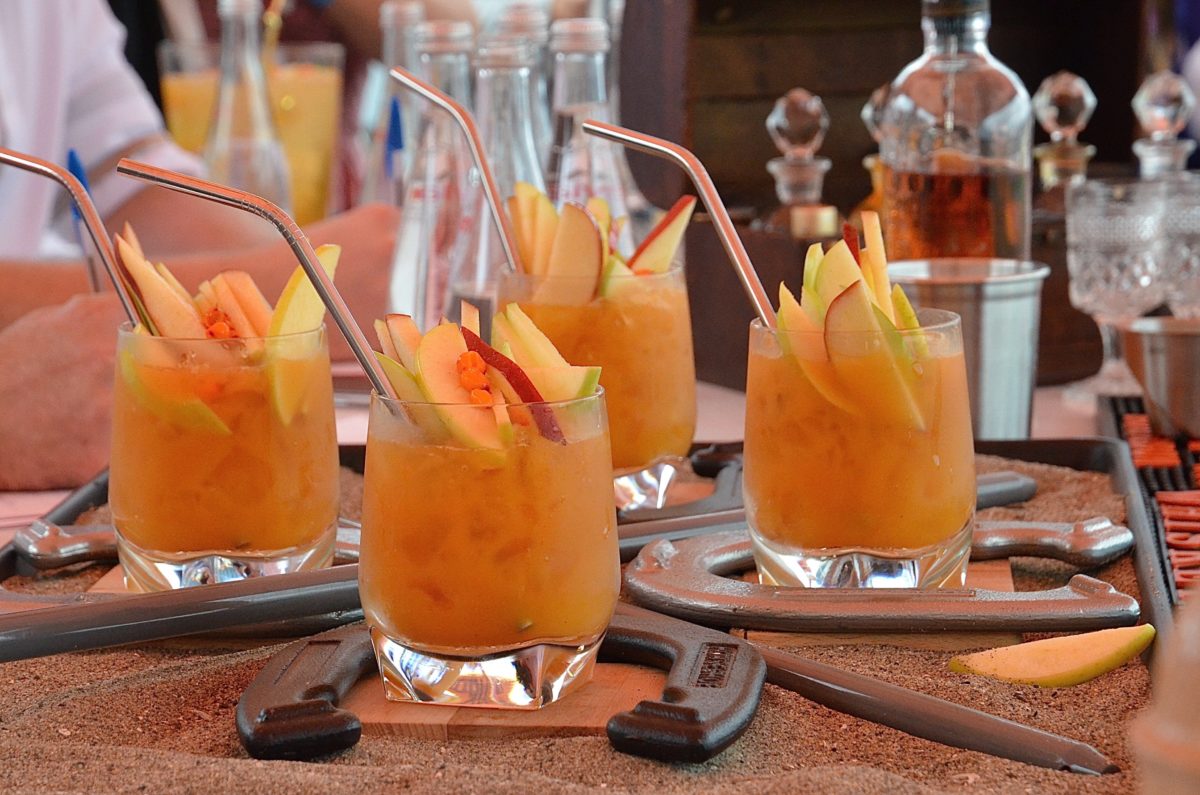 Deighton Cup Cocktail Jockey Mixology Competition A Runaway Winner - My ...