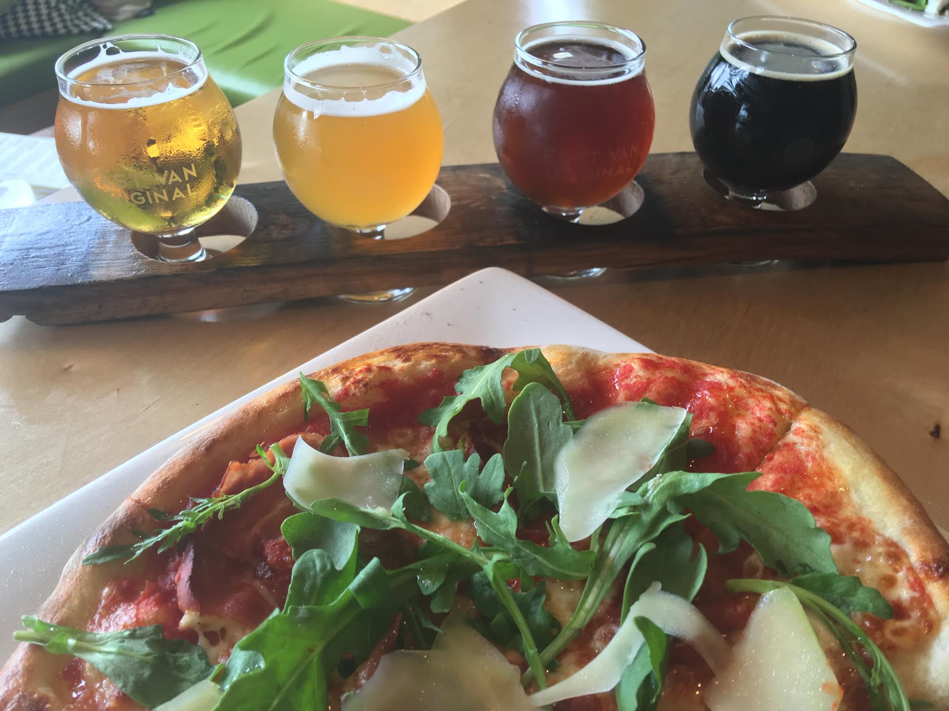 Long Awaited Opening of the New R&B Ale & Pizza House - My VanCity