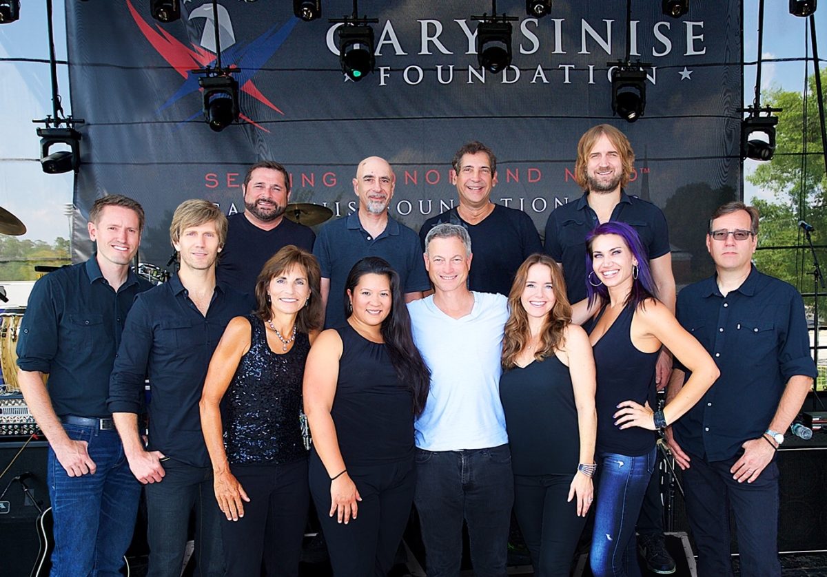 GARY SINISE & THE LT. DAN BAND PERFORM LIVE FOR 75TH PEARL HARBOR ...