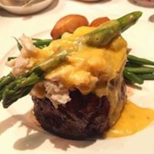 Just like a fine wine, Hy’s Steakhouse gets better with age. - My VanCity