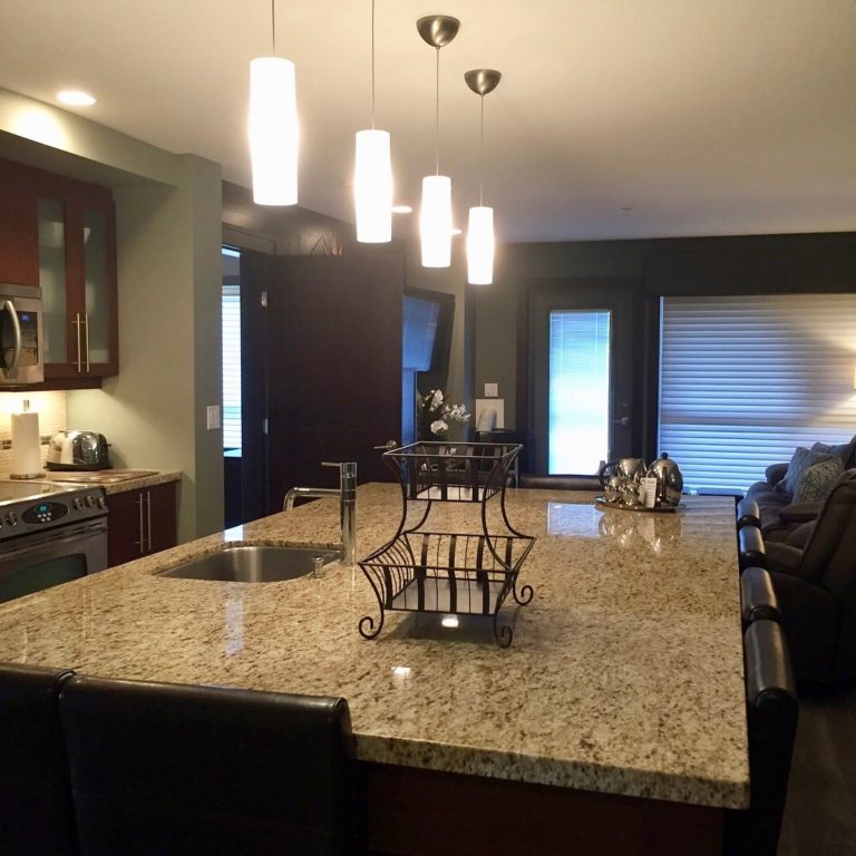 Weekend getaway to Sunrise Ridge Waterfront Resort – Parksville - My ...