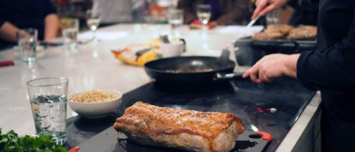 Three Ways to Master Valentine’s Day Dinner - My VanCity