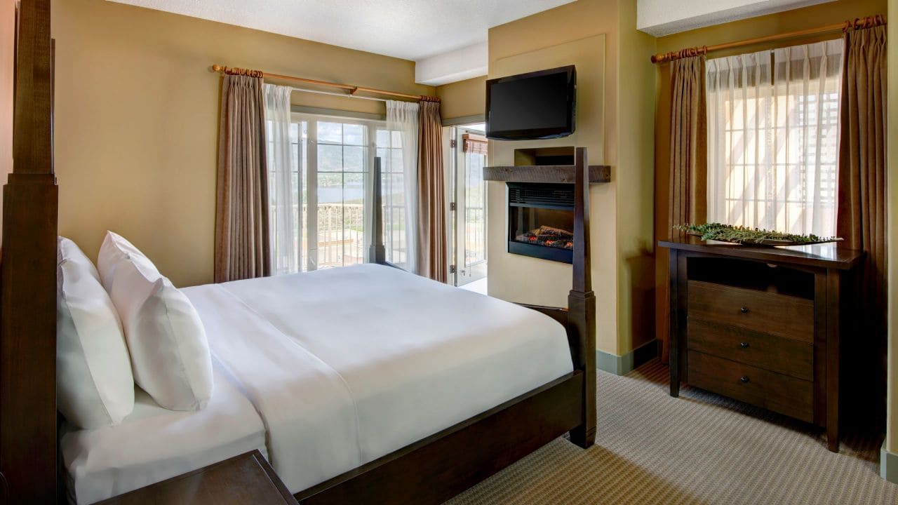 Why you should stay at Spirit Ridge Lake Resort in Osoyoos - My VanCity