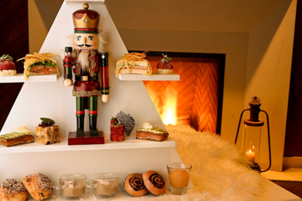 NUTCRACKER AFTERNOON TEA AT FAIRMONT HOTEL VANCOUVER - My VanCity