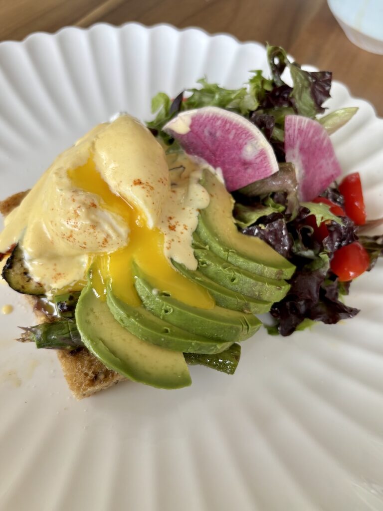 Liv Café & Bistro opens in Oak Bay - My VanCity
